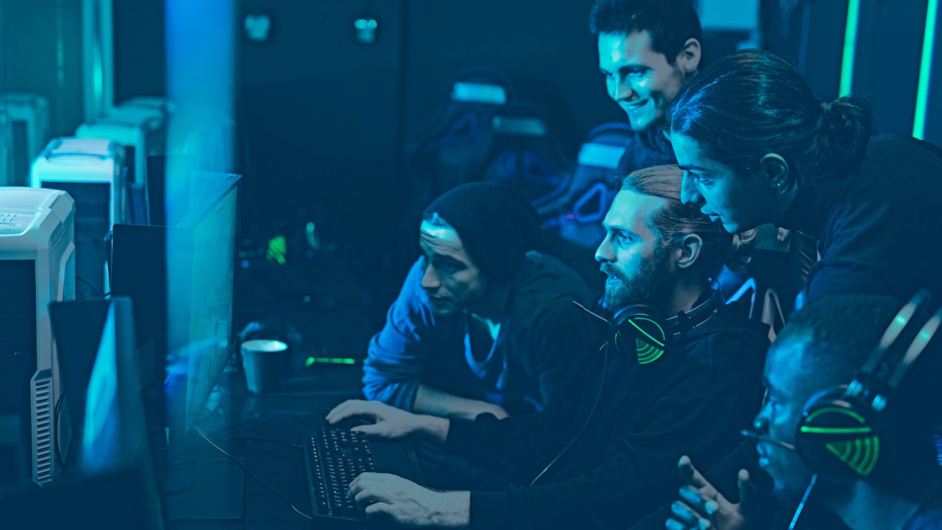 Hack it your way! - Hackathon by Yettel and CraftHub in 2022